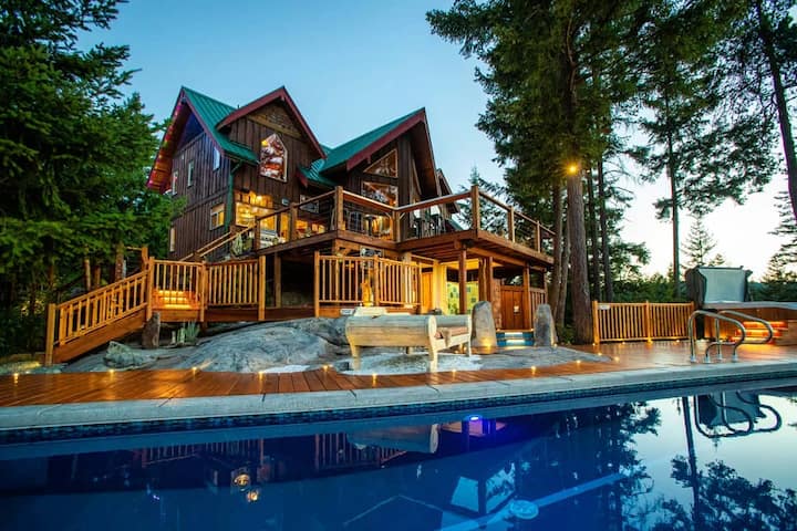 Luxury Eco-chalet At Balicasa - Sechelt