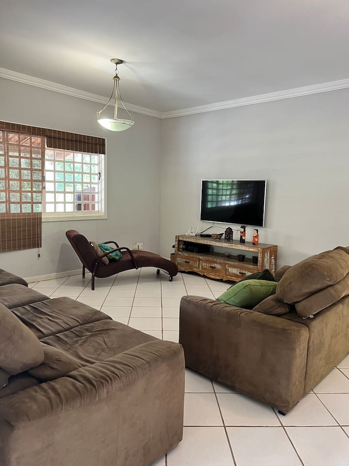 Sítio Condomínio Fechado | Piscina, Sauna E Lazer - Esmeraldas