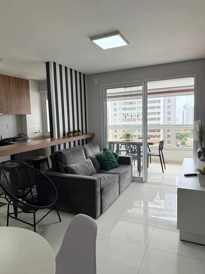 Lux Home Setor Bueno | 2 Suítes + Varanda Gourmet - Goiânia