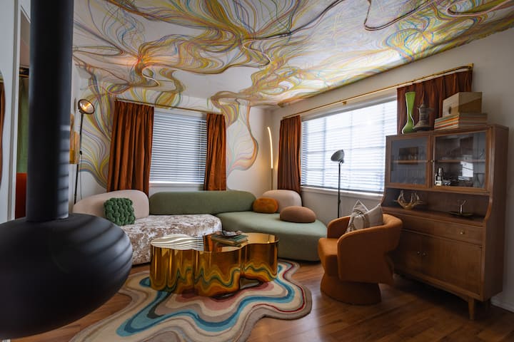 Unique Immersive Stay • 2 Kings + Private Patio - Phoenix, AZ