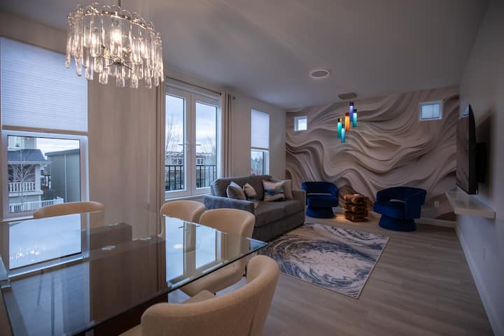 A Chic Coastal Stay - Suite 202 - Parksville