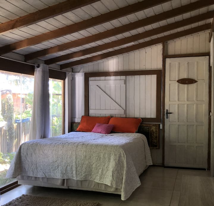 Suíte Na Praia Do Rosa Com Café Da Manhã - Imbituba