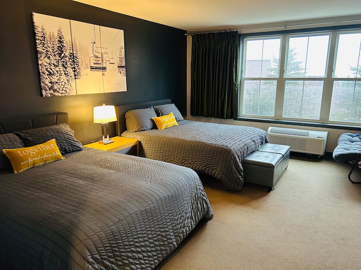 Ski-in/out Xl Studio | Es-in Village | Mtn Views - Snowshoe, WV