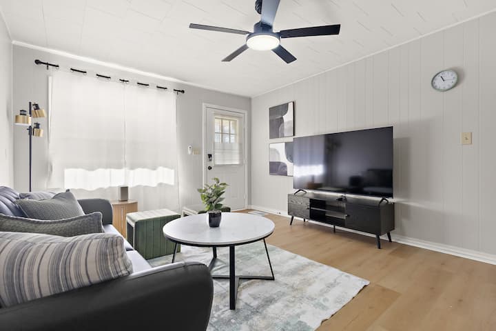 Work Travel Friendly Home In Meridian - 머리디언