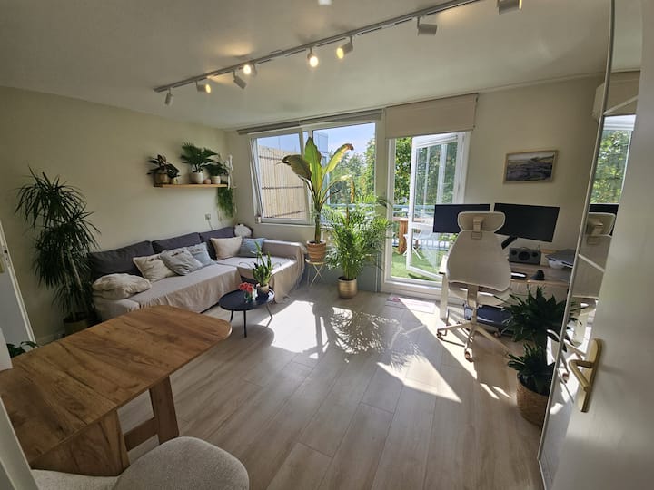 Green Oasis Vibes Apartment - Amsterdam
