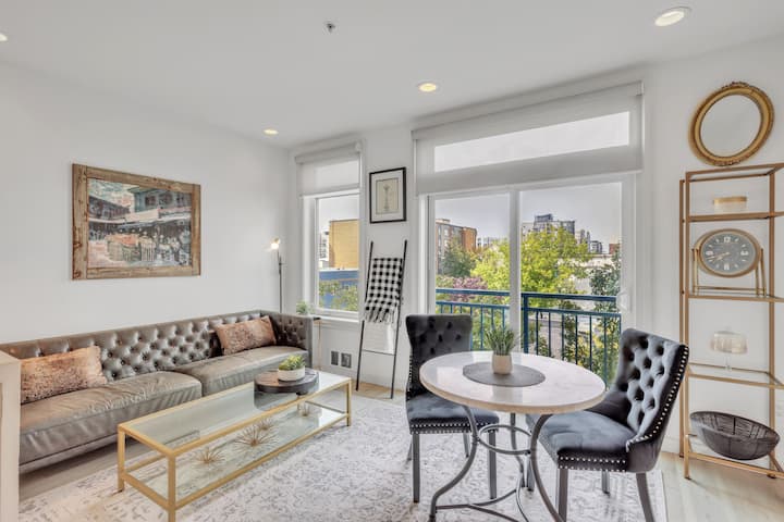 Seattle Suite | Walk Everywhere In Downtown - Pike Place Market - Seattle