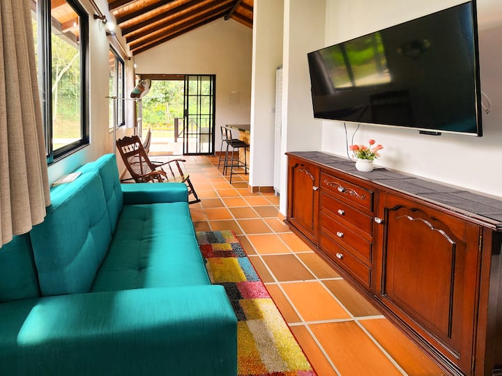 Linda Cabaña En La Mesa, Ubicación Privilegiada - Piedecuesta