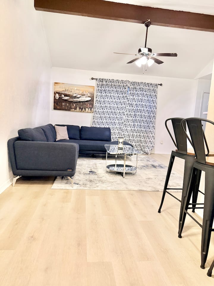 Cute As A Button 2br Bossier Condo - Bossier City, LA