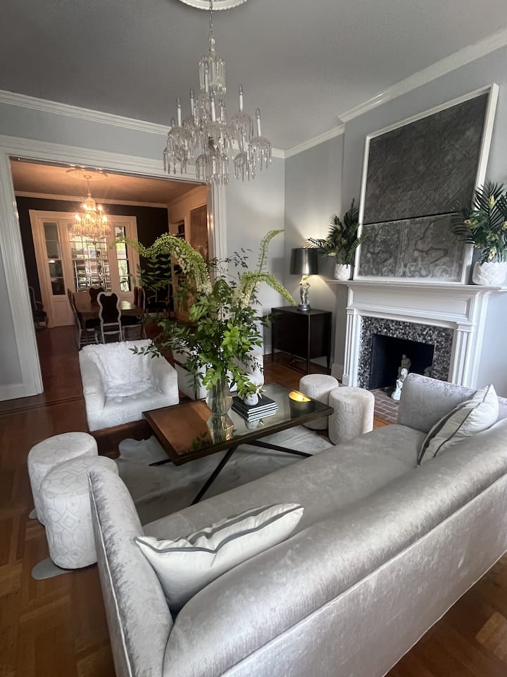 Inn De La Sirena - Frederick, MD