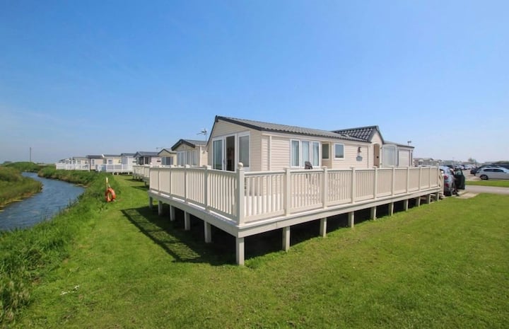 Stunning Luxury Property With Countryside Views - Camber Sands