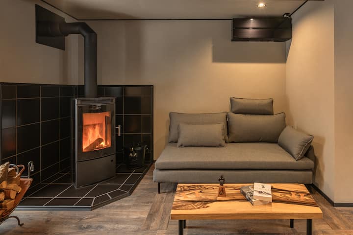 A Self Contained 4 Bedrooms Nozawa Onsen Village - 野沢温泉村