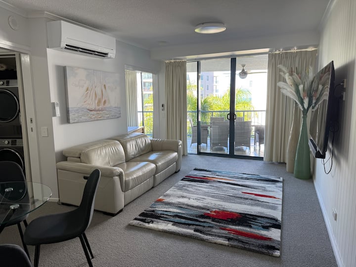 Alexandra Headland Beachside Oasis - Mooloolaba