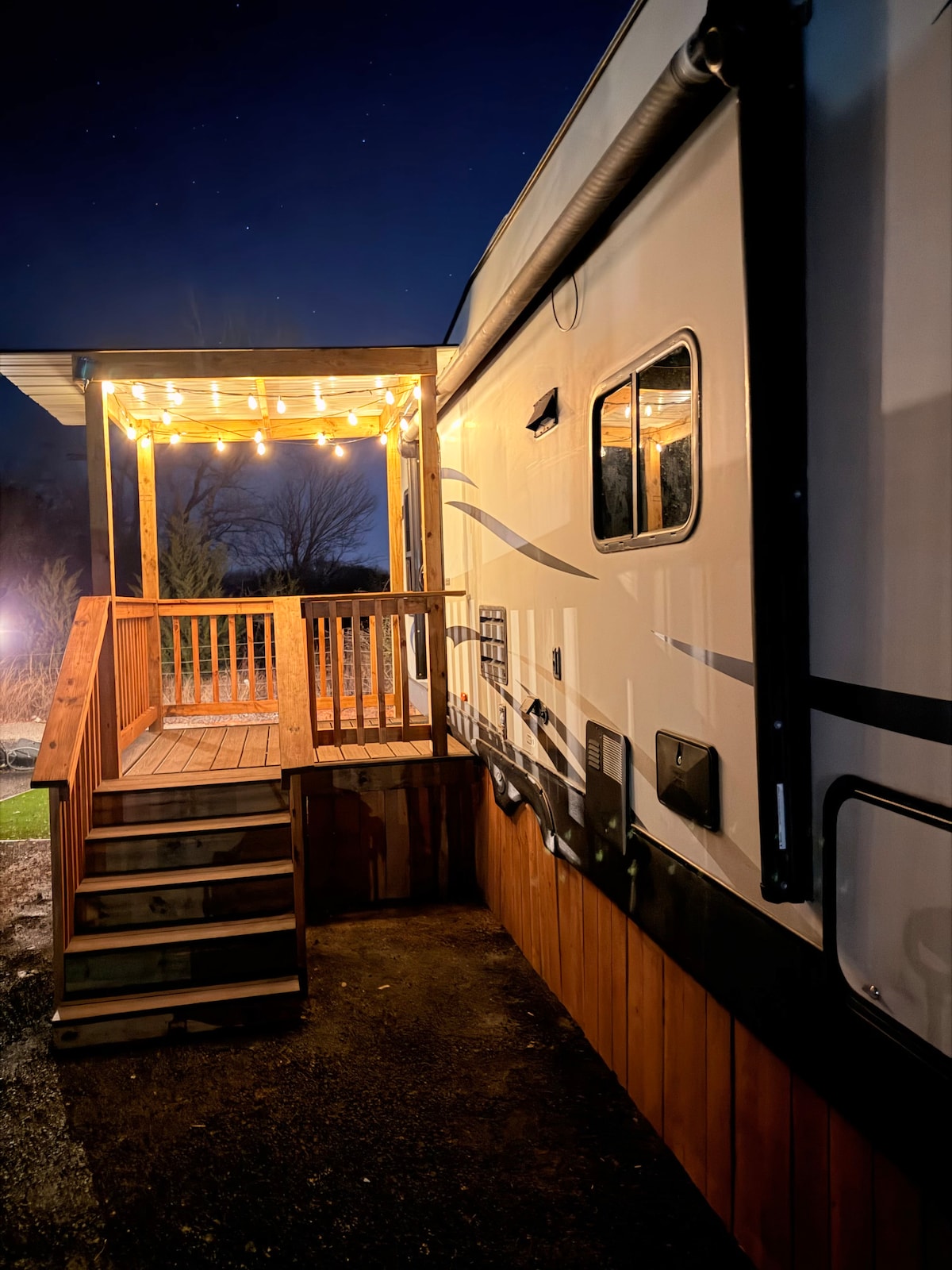 Retiro al atardecer en Bradshaw - Furgonetas cámper/Autocaravanas en ...