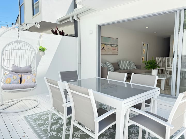 Mermaid Beach Villa | Rooftop | Walk To Beach - Gold Coast