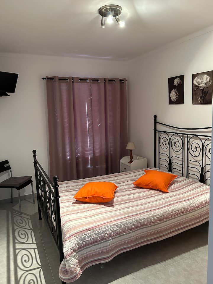 Apartamento Junto à Praia, Com Vista Para O Mar - Sesimbra