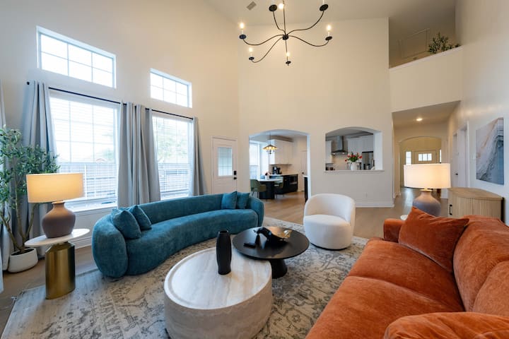 Lone Star Escape: Pool & Spa, Putting Green, Games - Allen, TX
