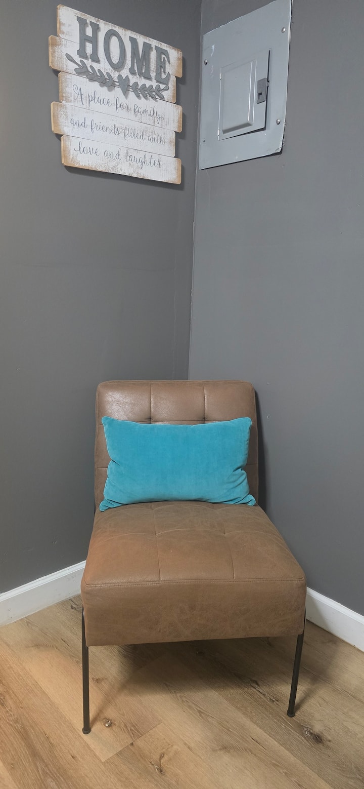 Very Clean House - Milford State Park, Milford