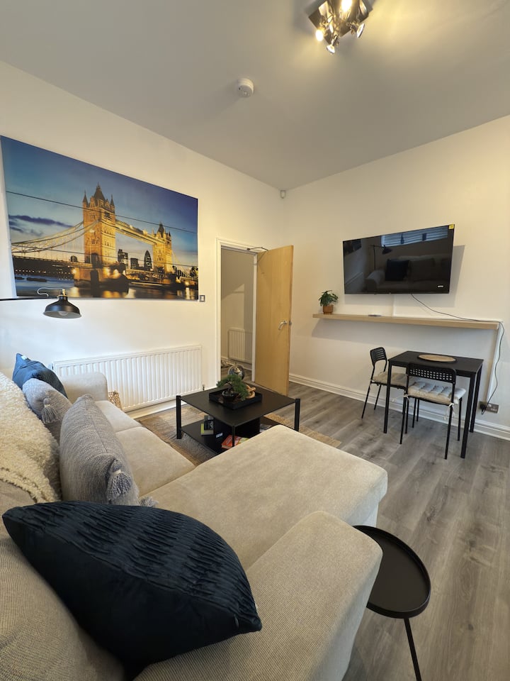 Sleeps 4, Free Parking, Close To Old Trafford - Mánchester