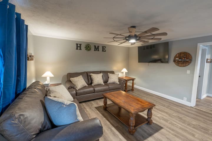 Lanham Distillery House - Bardstown, KY