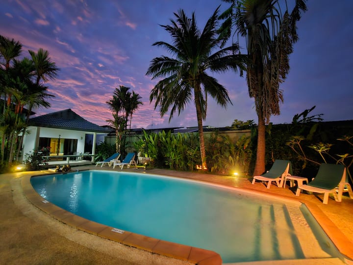 Sansuko Ville 1 Near Calm Beach - Phuket