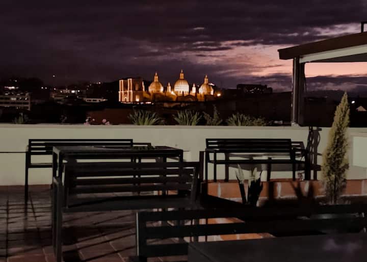 2br Suite In Central Cuenca | 5 Guests - Cuenca