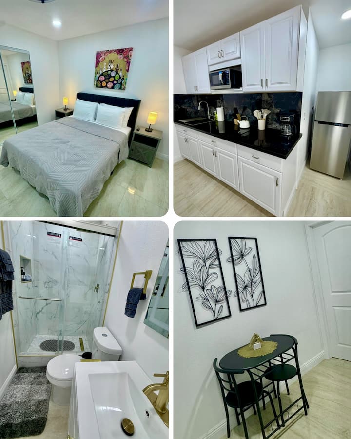 15 Mins From Strip/airport-free Parking/free Wifi - Las Vegas, NV