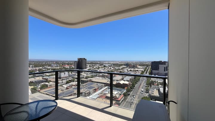 Level 20 Views & Convenience & Cbd Walkable 2br - Adelaide