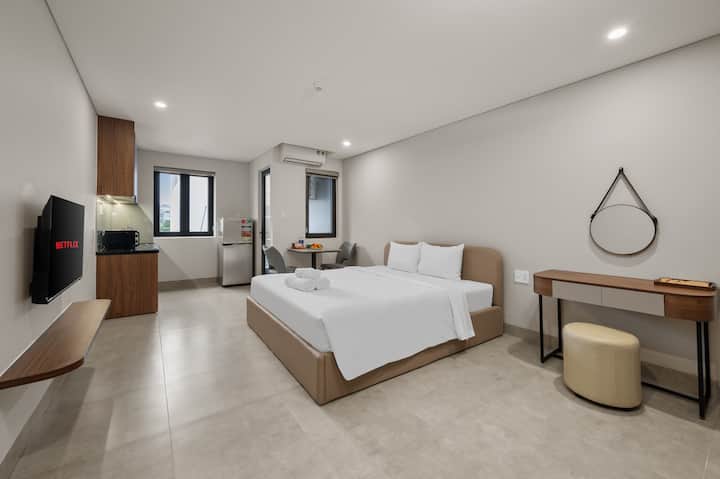 Quiet Retreat Studio W/ Kitchen & Washer - Provincia de Đà Nẵng, Vietnam