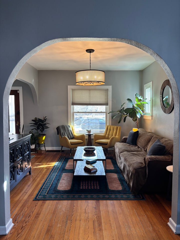 Modern Comfort Meets Historic Denver Charm - Denver, CO