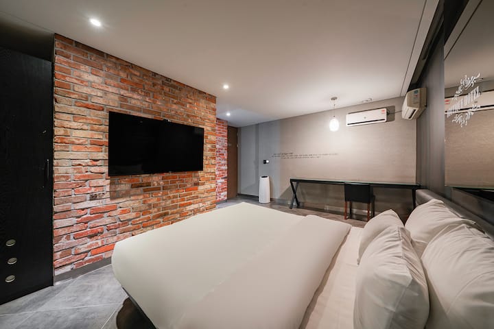 Jamsil Raum Tourist Hotel - Seoul