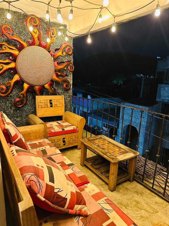 Sol De Peña Depto. Con Balcón Y Vista Al Centro - Bernal