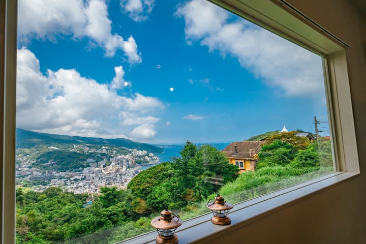 ブラン熱海 夜景花火を一望 - Atami