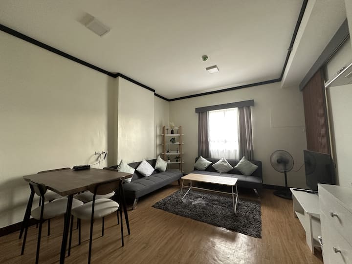 2-room Condo | Queen-size Bed | Comfortable Stay - Cagayán de Oro