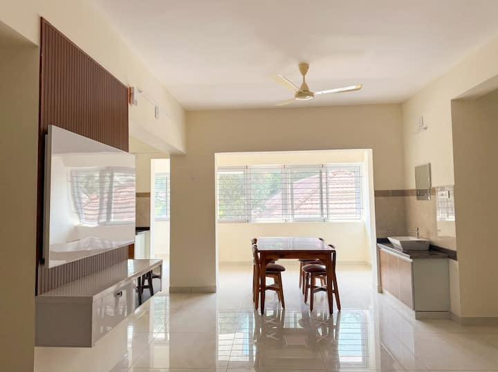 Summer House Krish New 3bhk Apartment With Balcony - Mangaluru