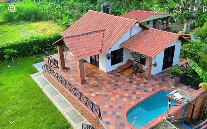 Villa Vélez - Granada