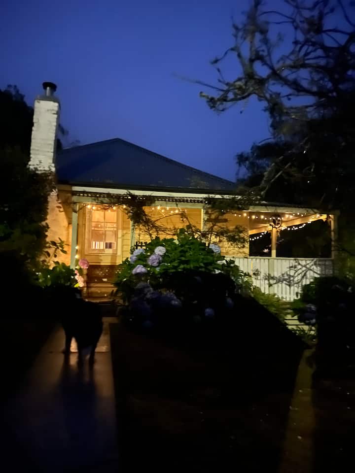 Historic Cottage In Mountain Biking Paradise - Dorset Council