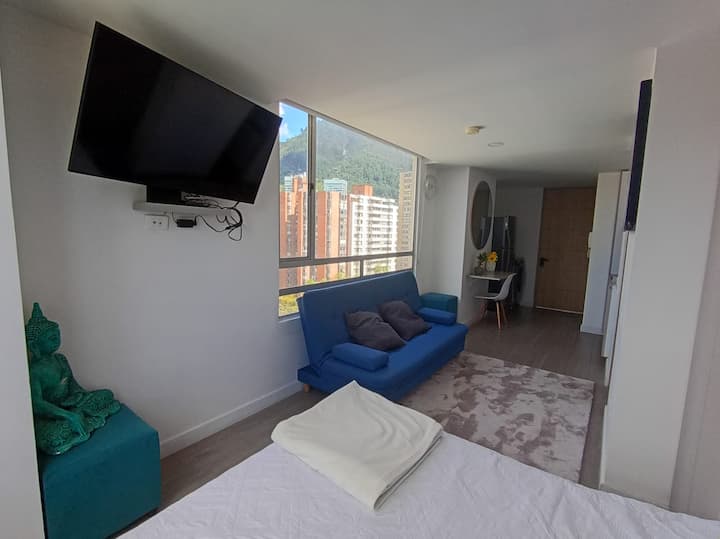 Hermoso Apartestudio Con Doble Vista Monserrat - Calima