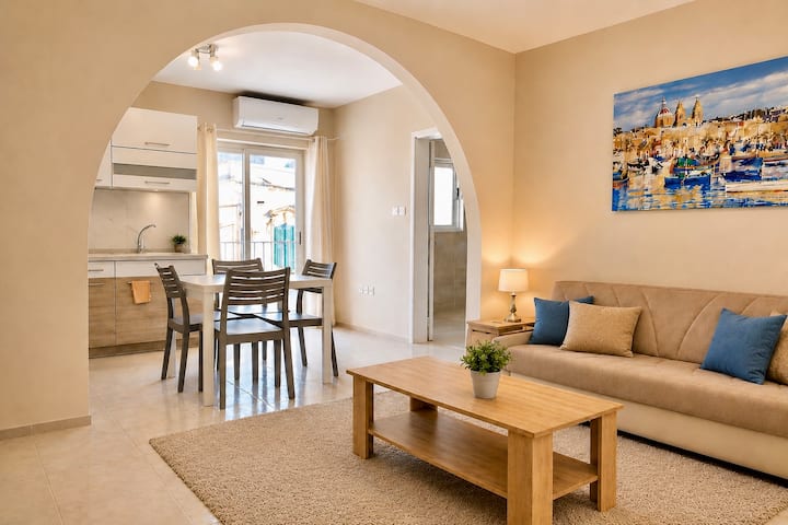 Bright & Stylish Central Sliema Escape - Flat 2 - Malte