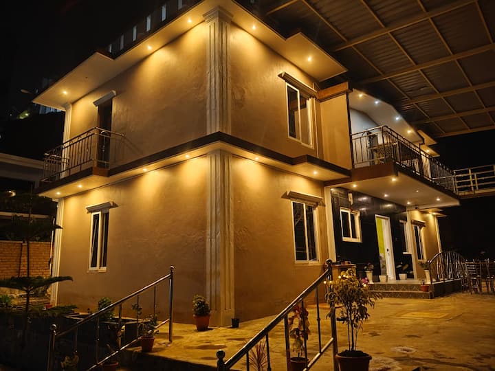 10 Mins From Kodaikanal Lake| 6 Bhk Villa In Kodai - Kodaikanal