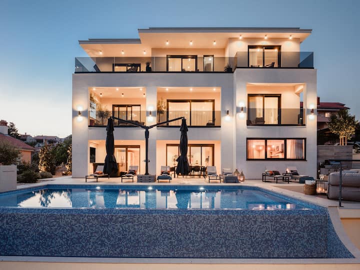 Luxury Villa With Heated Pool & Wellness In Kornić - Krk