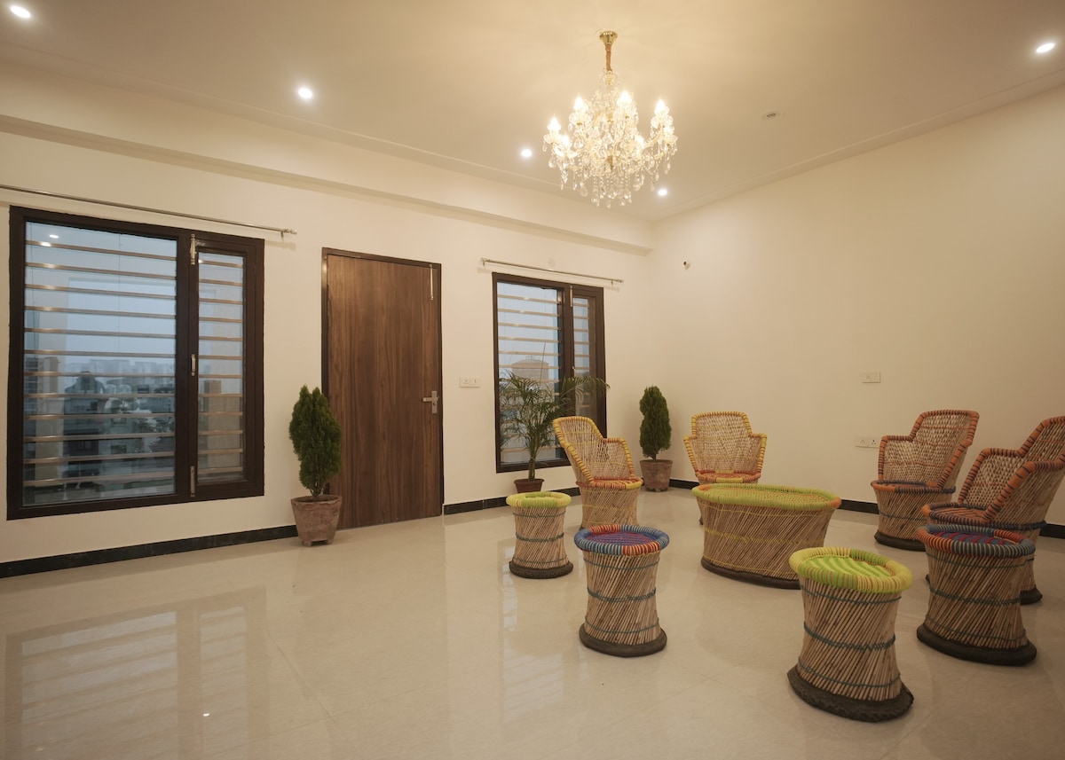 Alojamiento familiar Hare Krishna - Bed and breakfasts en renta en Agra ...