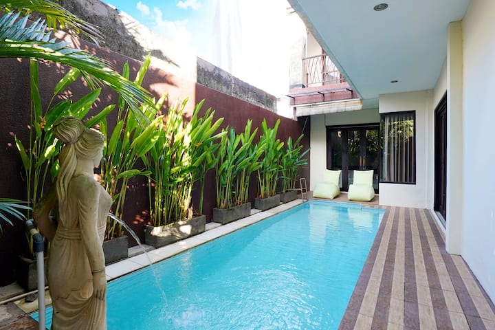 3 Bedrooms Private Pool West Sanur - Casa Del Lago - Sanur