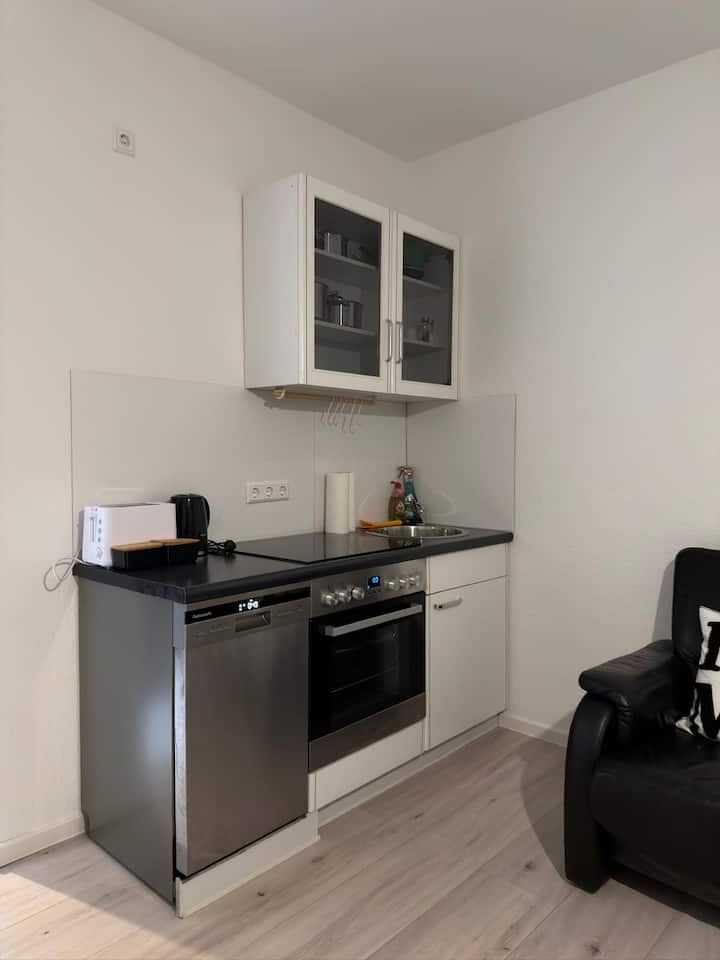 City Apartment: Balcony, Parking & Washing Machine - Mannheim