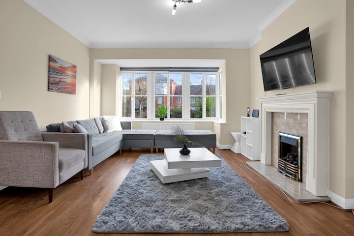 Quiet Stanmore Home With Free Garage Parking - Harrow