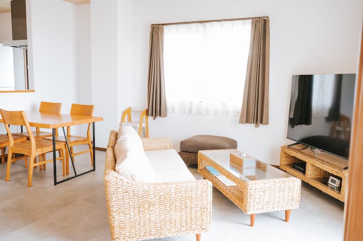 無人ビーチ徒歩数十秒！沖縄本島北部【プライベート貸切】自然の中で自分たちだけの贅沢な時間を満喫 - Nago