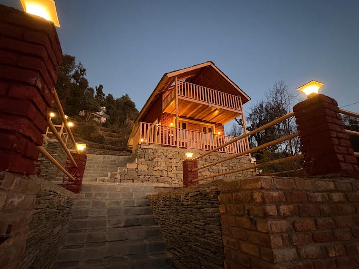Pine Wood Cottage - Punjab