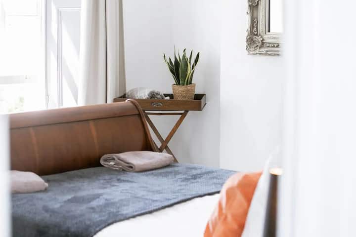 Top-rated Apt, Free Parking, Walk To Centre & Hosp - St James Park