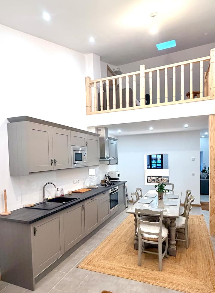 La Maison Du Lierre | Maison Signature 3 Suites - Nyon