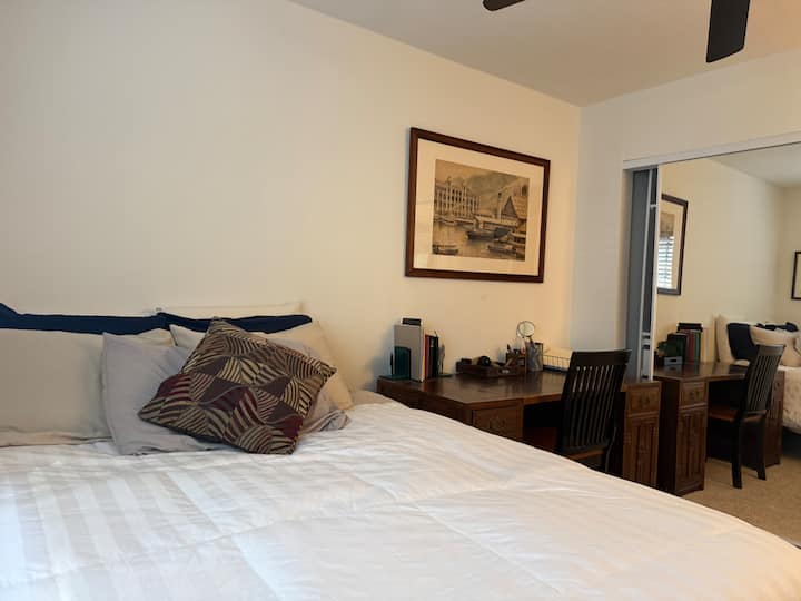 Cozy With Stellar Views Just Minutes To Sf - San Bruno, CA