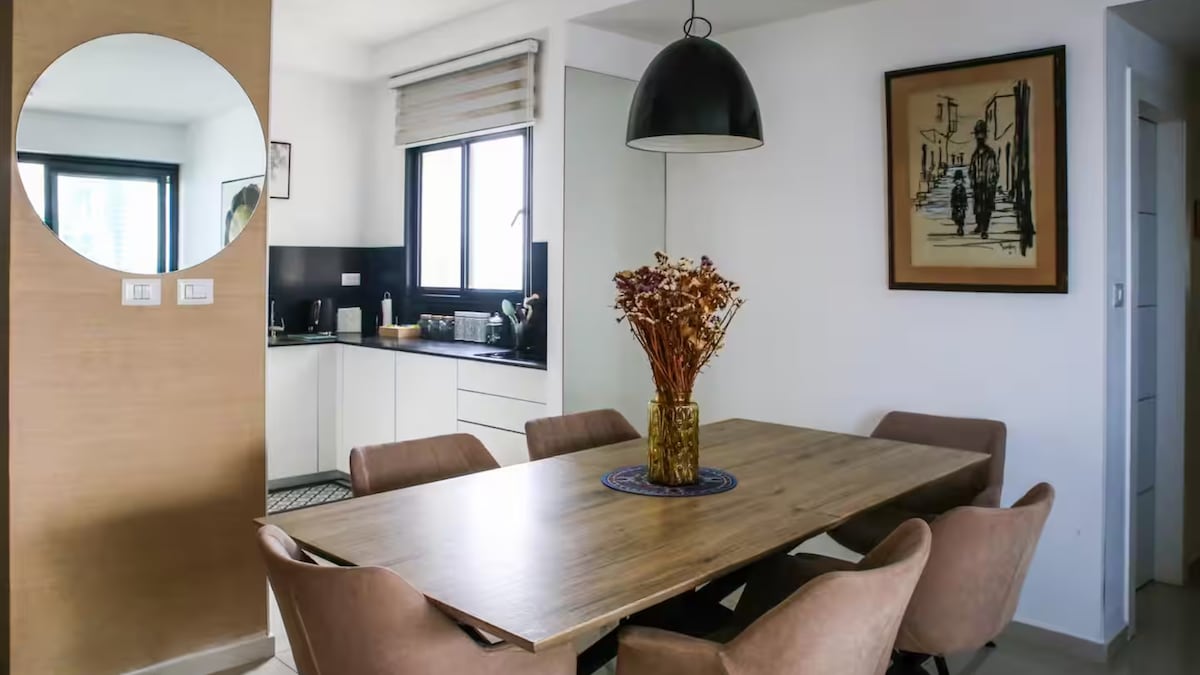 Appartement spacieux avec vue sur la mer au 23e étage - Appartements à ...